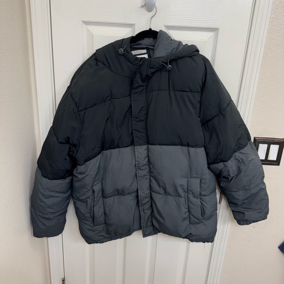 Goodfellow & Co | Jackets & Coats | Insulated Water Resistant Puffer In ...